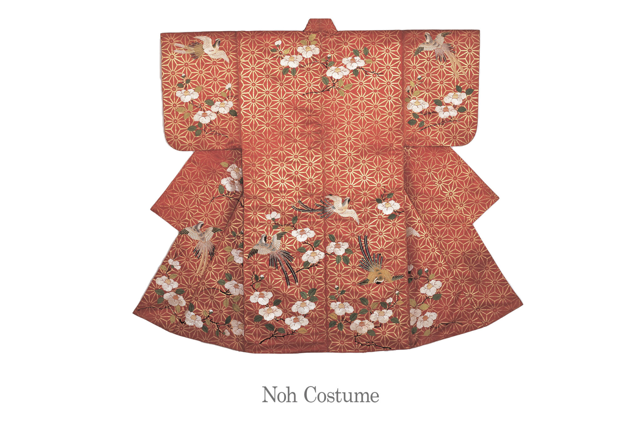 Unravel the beauty of Japanese dress at the Bunka Gakuen Costume Museum ...