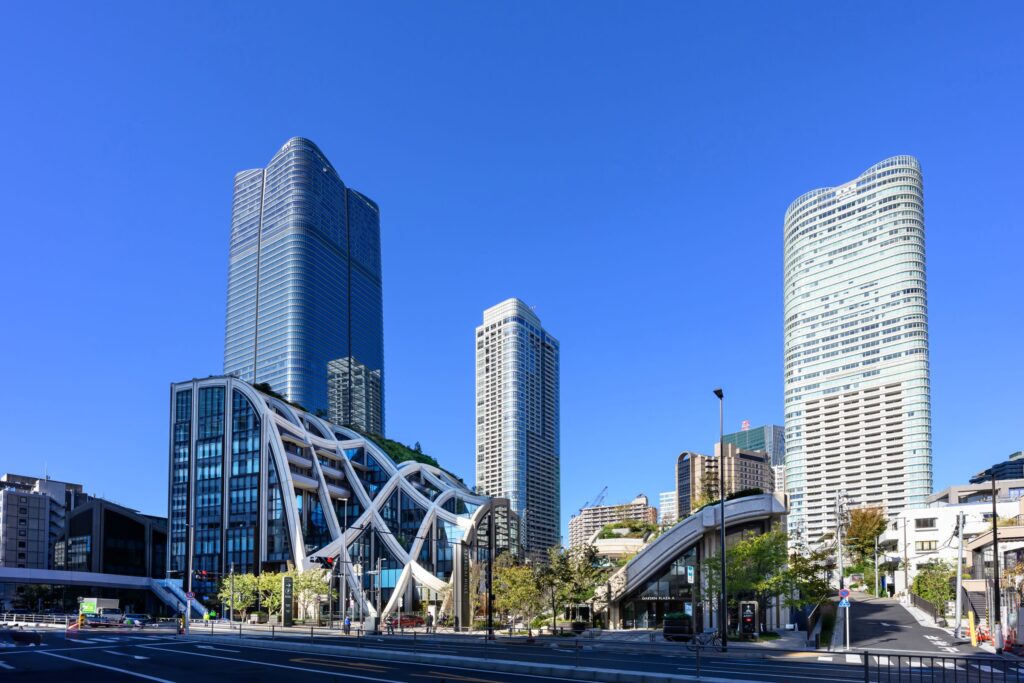 teamLab Borderless Reopens in Azabudai Hills, Inviting Immersive ...