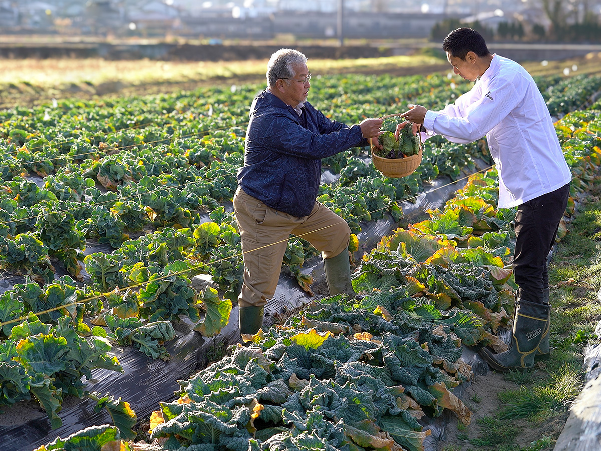 Surrounded by the Wonders of Mount Yufu, Savor the True Essence of Farm ...